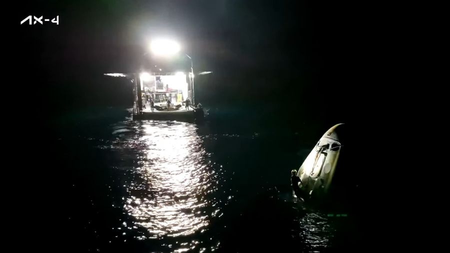 Dragon Grace wodował – Polak wrócił z misji Ax-4 na Ziemię