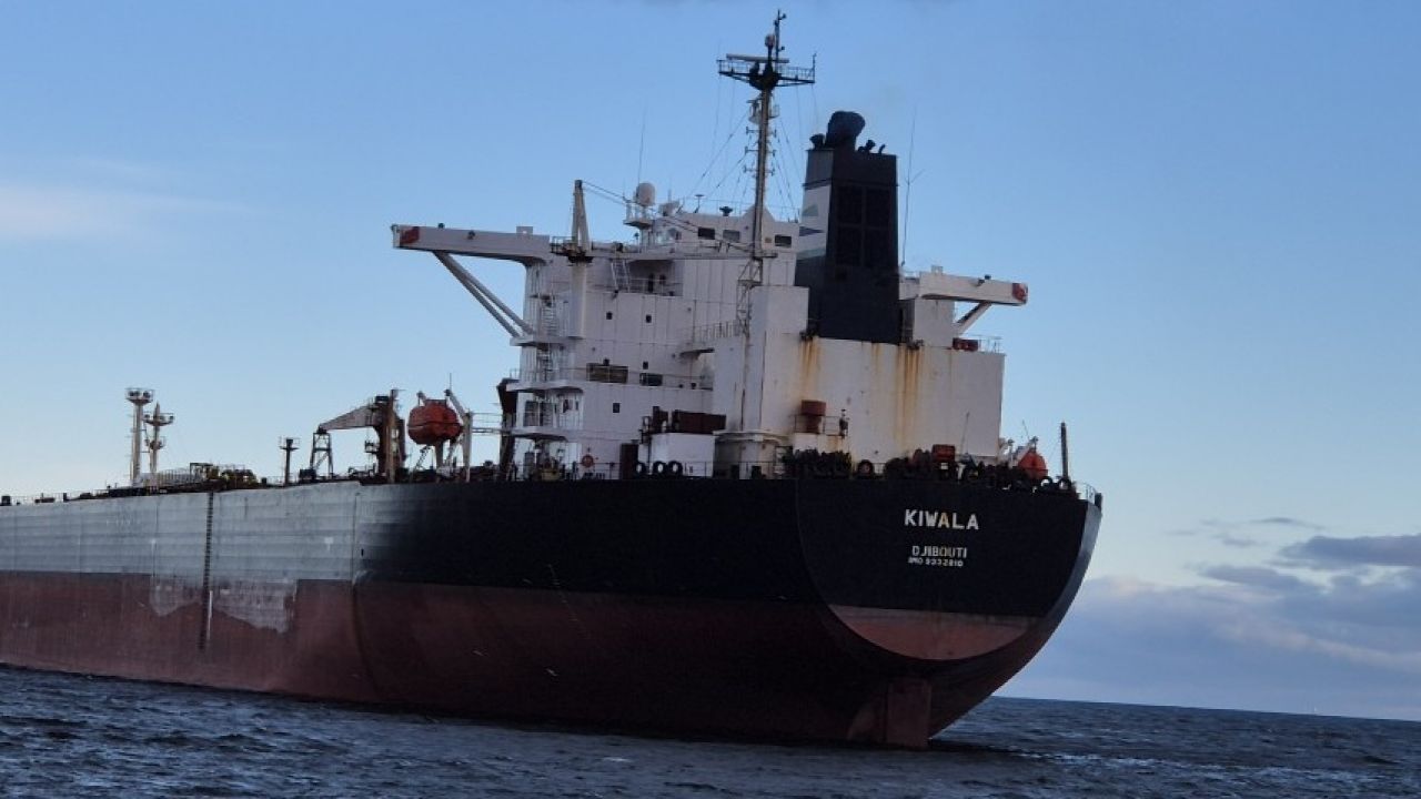 Estonia releases detained ‘shadow fleet’ vessel