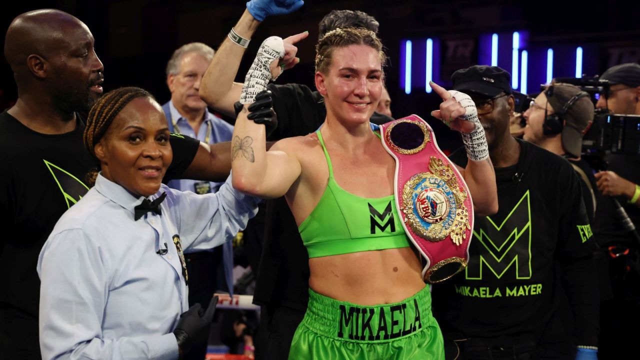 Mikaela Mayer powalczy z Mary Spencer o trzy mistrzowskie pasy ...