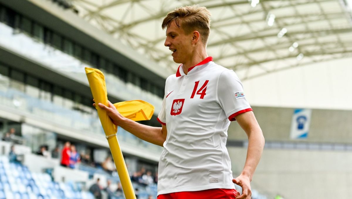 Mateusz Skoczylas ważnym zawodnikiem kadry U17. Jak wyglądały jego piłkarskie początki? | TVP SPORT