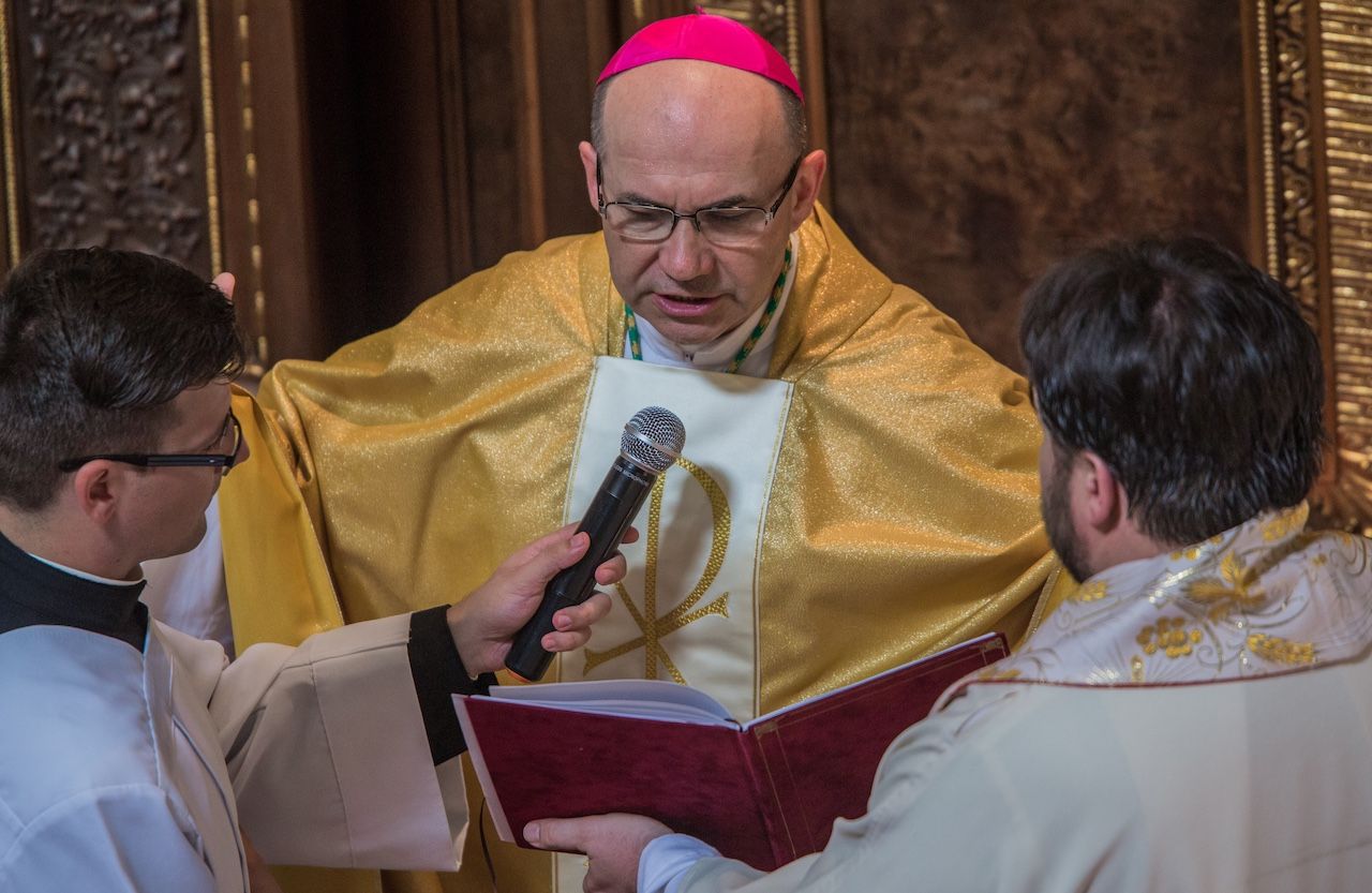 Kto zostanie nowym papieżem? Kiedy konklawe? Pietro Parolin, Konrad ...