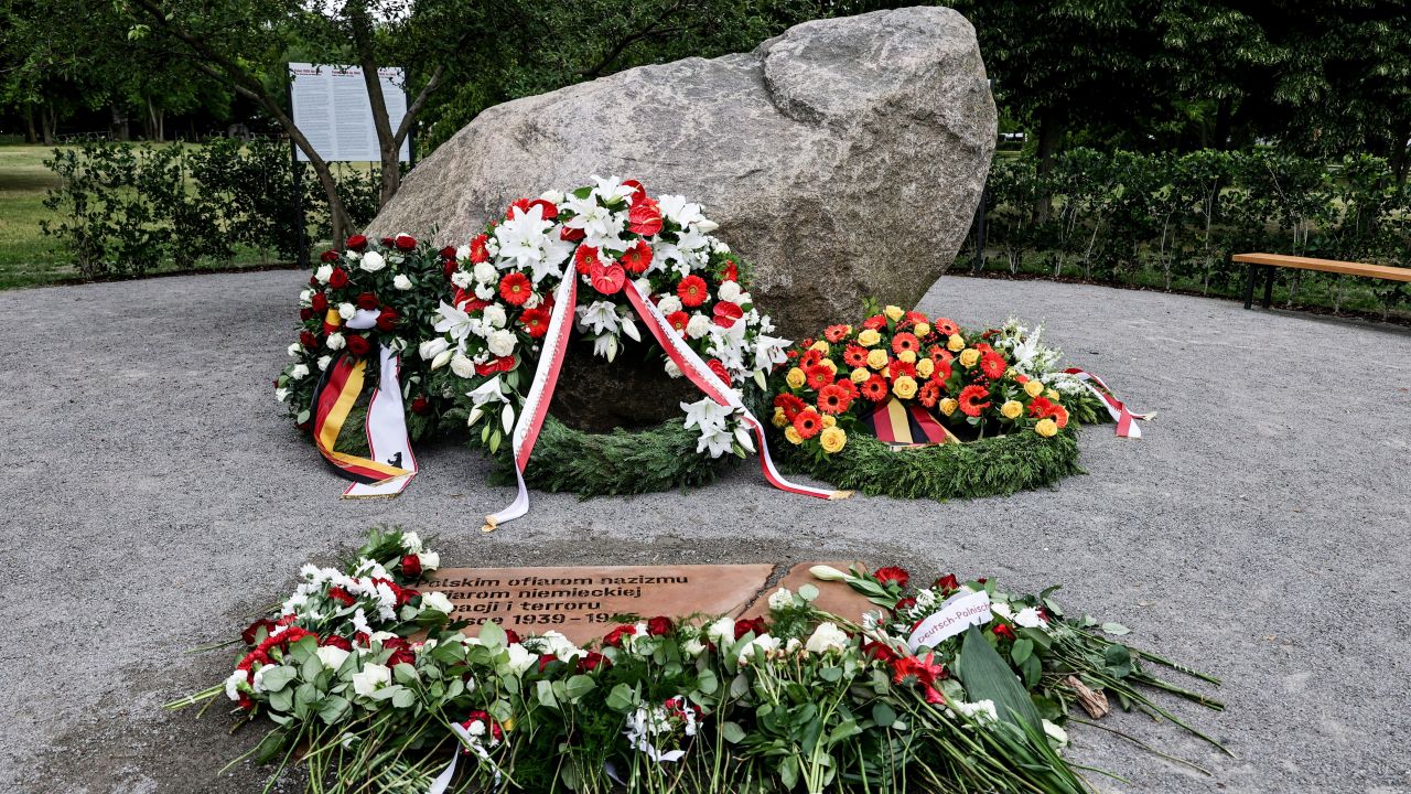 Berlin unveils memorial honoring Polish victims of German Nazis