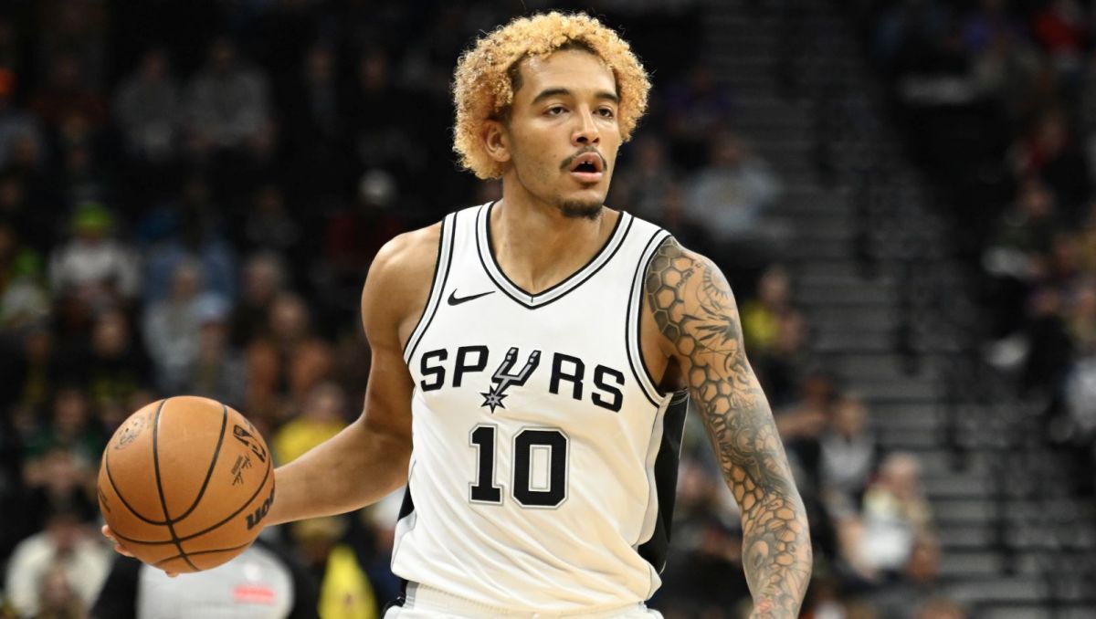 Spurs basketball store