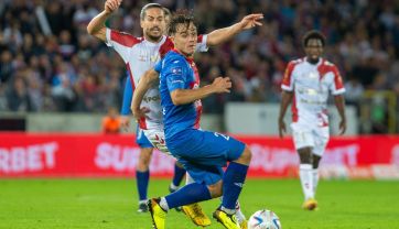 Ariel Mosór - obrońca Piast Gliwice, Polska