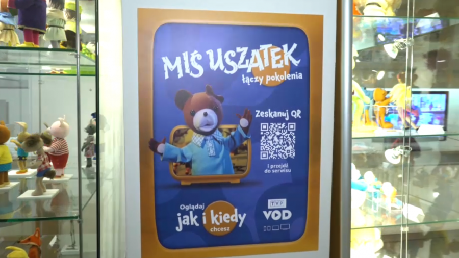 Miś Uszatek świętuje 50 urodziny. Można go obejrzeć w Muzeum Zabawek i Zabawy oraz w TVP VOD ...
