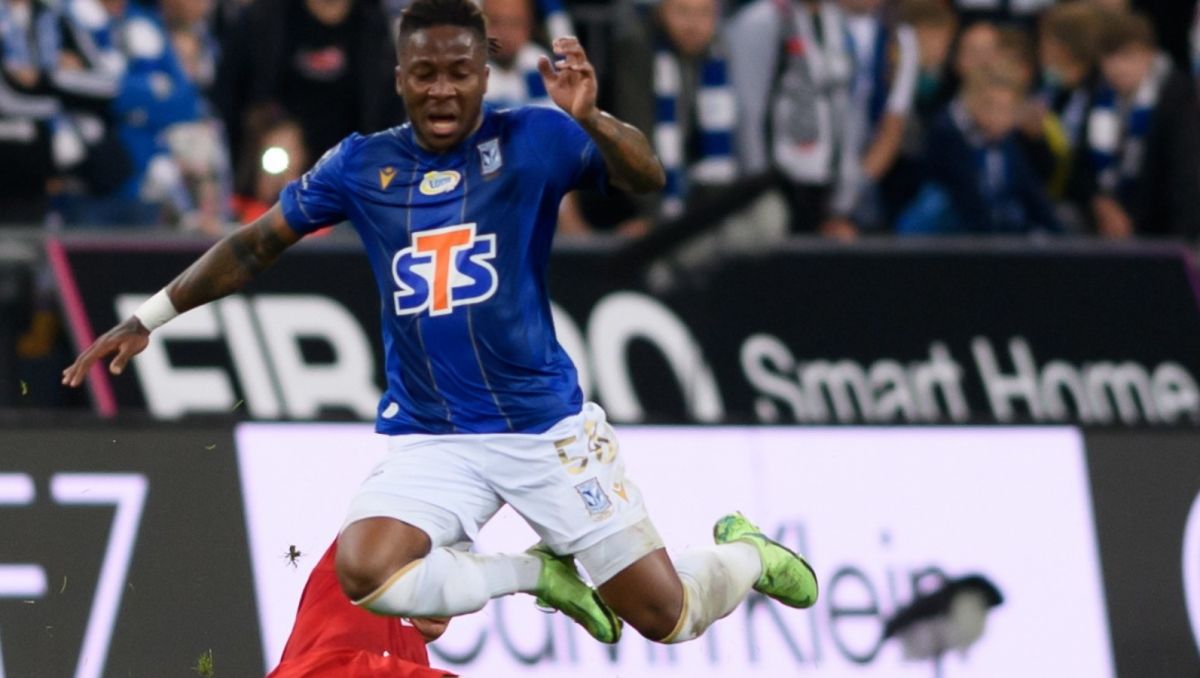 PKO Ekstraklasa. Lech Poznań wygrał z Wisłą 5:0 i umocnił się na ...