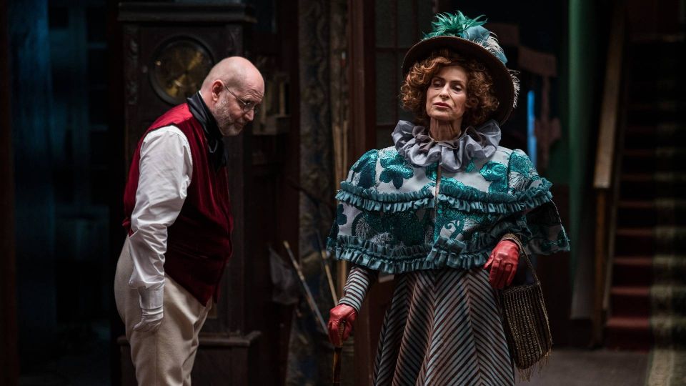 „Pełna powaga. Komedia dla ludzi bez poczucia humoru” w TVP VOD