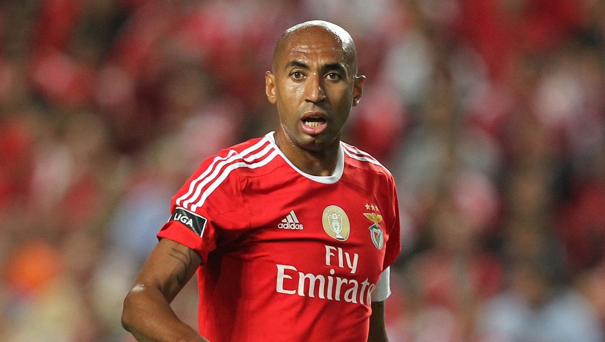 Media: odpowiedzialność Jonasa i "złote gody" Luisao (sport.tvp.pl)