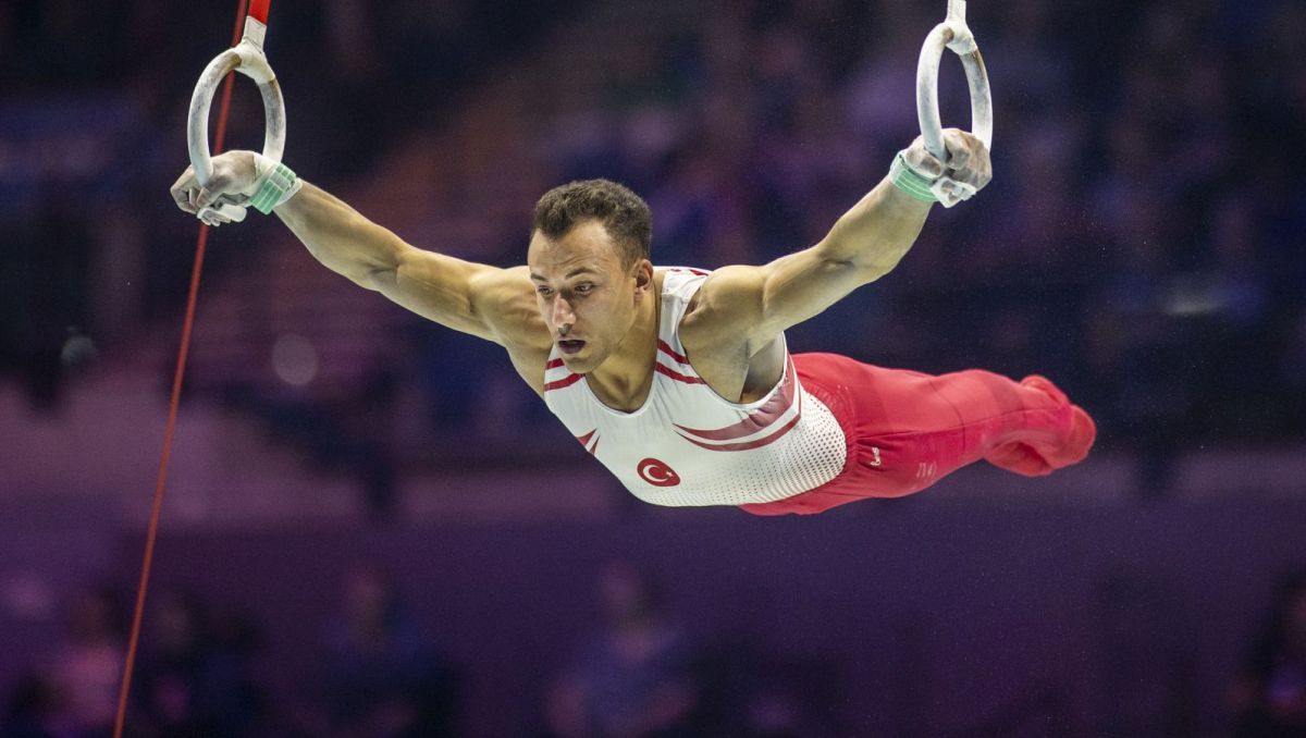 ME w gimnastyce sportowej: Adem Asil złotym medalistą w wieloboju | TVP ...