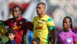 Raków testuje nowego zawodnika. To... znany youtuber! | TVP SPORT