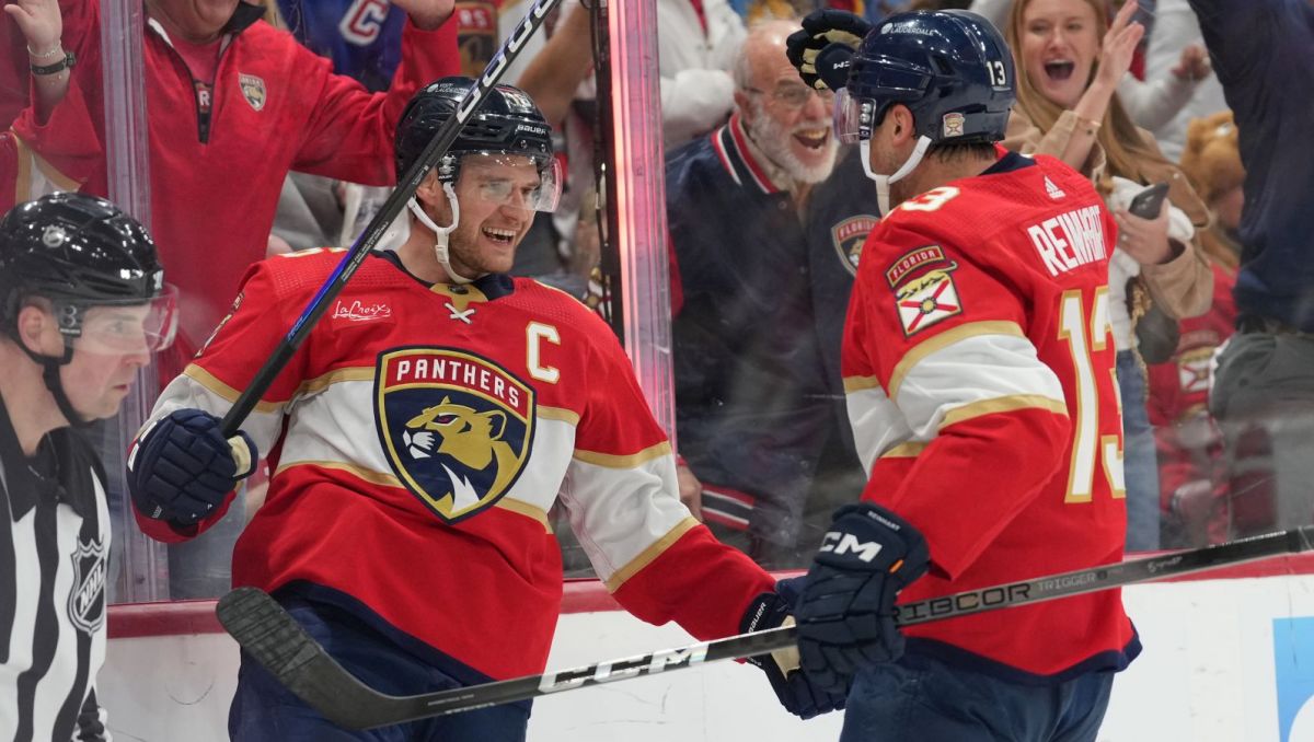 NHL: awans Florida Panthers, porażka Golden Knights | TVP SPORT