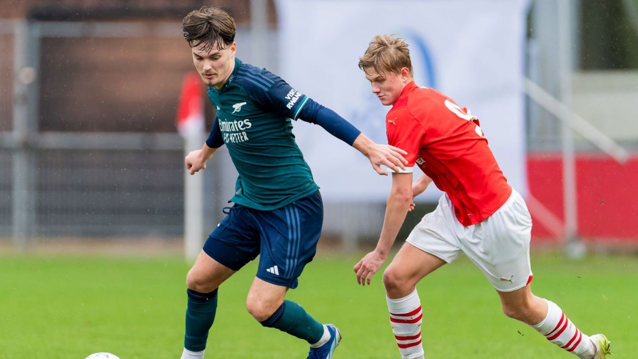 Michał Rosiak ze zwycięstwem w Lidze Młodzieżowej UEFA. PSV Eindhoven ...