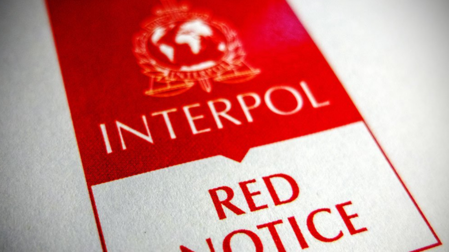 Warszawa: był poszukiwany przez Interpol. Policja znalazła go w szafie Warszawa: był poszukiwany przez Interpol. Policja znalazła go w szafie