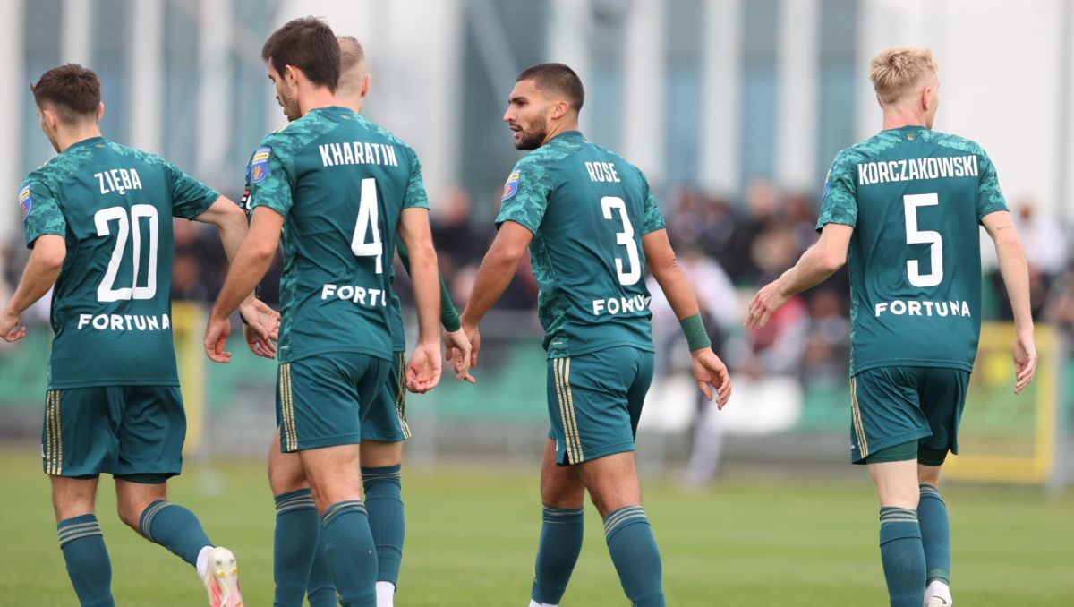 Legia Warszawa rozstaje się z piłkarzem. Lindsay Rose wylądował w nowym klubie | TVP SPORT