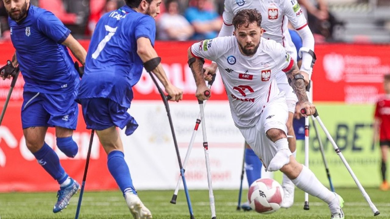 Znamy kadrę Polski w ampfutbolu. Jednym z ogłaszających był... Adam ...