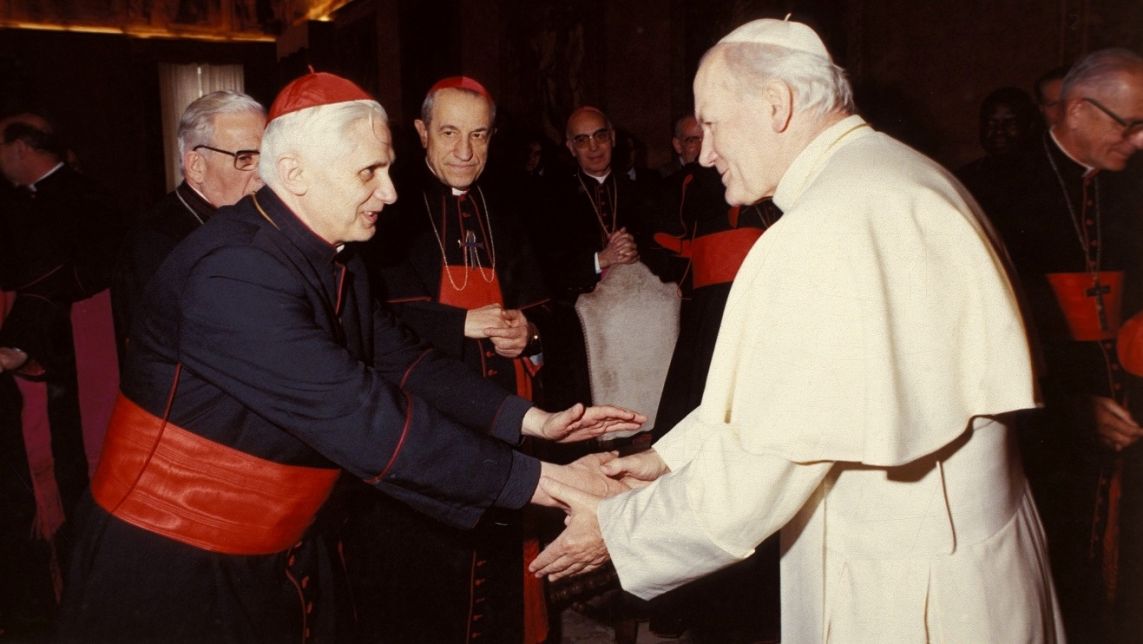 Następca Jana Pawła II na Stolicy Piotrowej. Kard. Joseph Ratzinger ...
