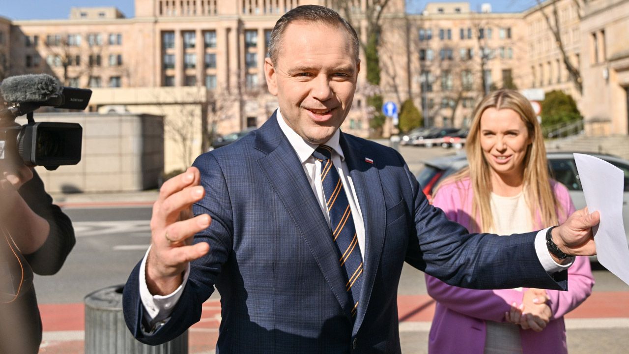 Krzysztof Brejza zawiadamia prokuraturę w związku z wizytą Karola ... Krzysztof Brejza zawiadamia prokuraturę w związku z wizytą Karola ...