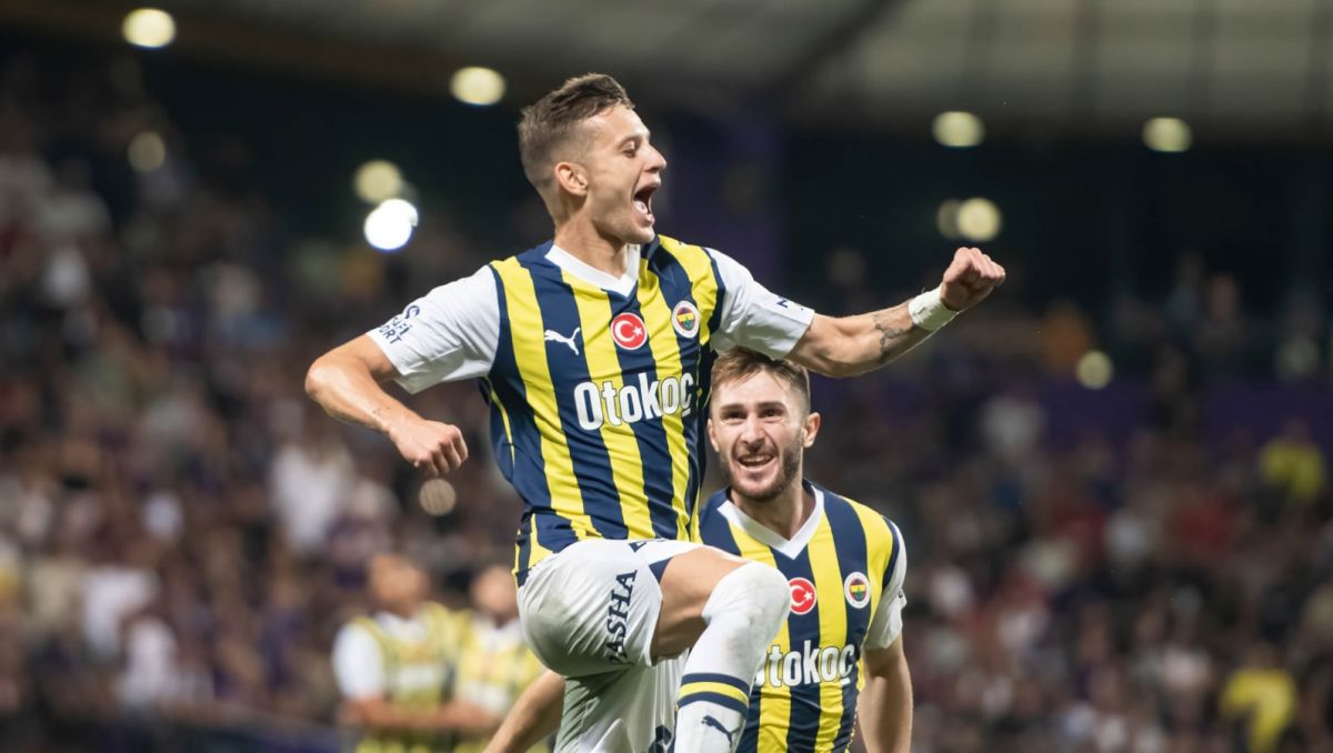 Sebastian Szymański z kolejnym trafieniem w Turcji. Fenerbahce liderem [WIDEO] | TVP SPORT